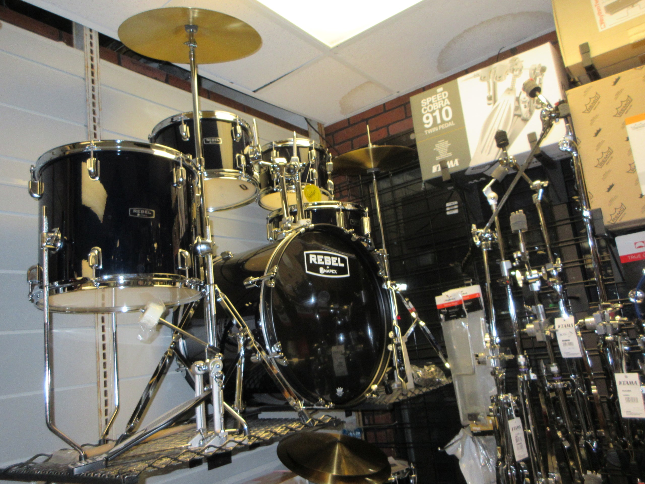 new complete drum set with cymbals stands and throne 49% OFF | Guitars ...